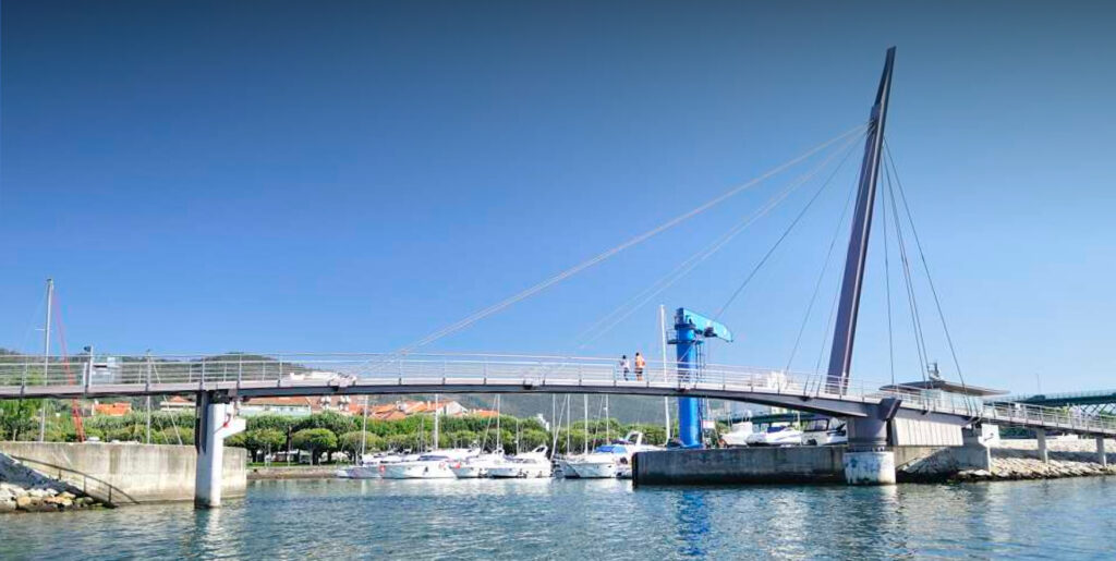 Riverside Routes and Footbridge – Portugal | SprenPLAN